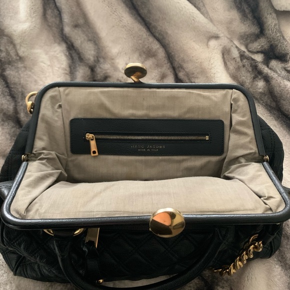 Marc Jacobs | Bags | Marc Jacobs Black Quilted Leather Stam Bag | Poshmark